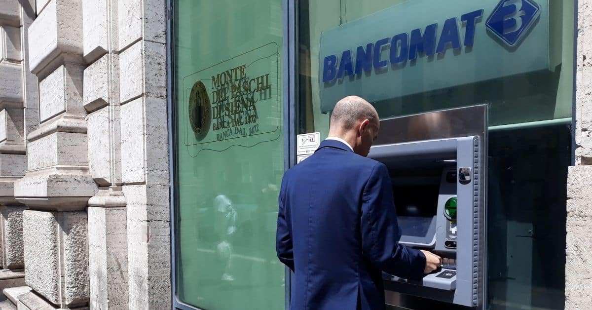 Italian currency and 7 money issues for travelers to Italy - ItalyStart