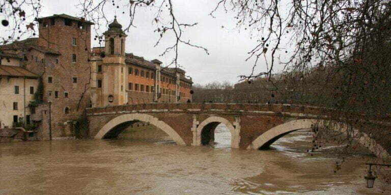 Rivers in Italy: the ultimate guide and 12 Italian rivers